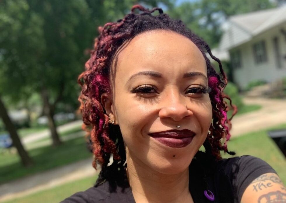 [An Interview] with Delia King of Sunshine’s Braids and Beauty - CurleeMe