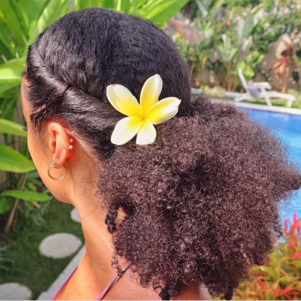10 Quick Natural Hair Styles for When You're Low on Time! - CurleeMe