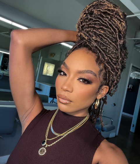 The Ultimate Guide to Butterfly Locs Protective Style - CurleeMe